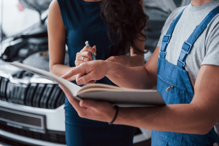 Difference Between Logbook and Normal Car Servicing Explained